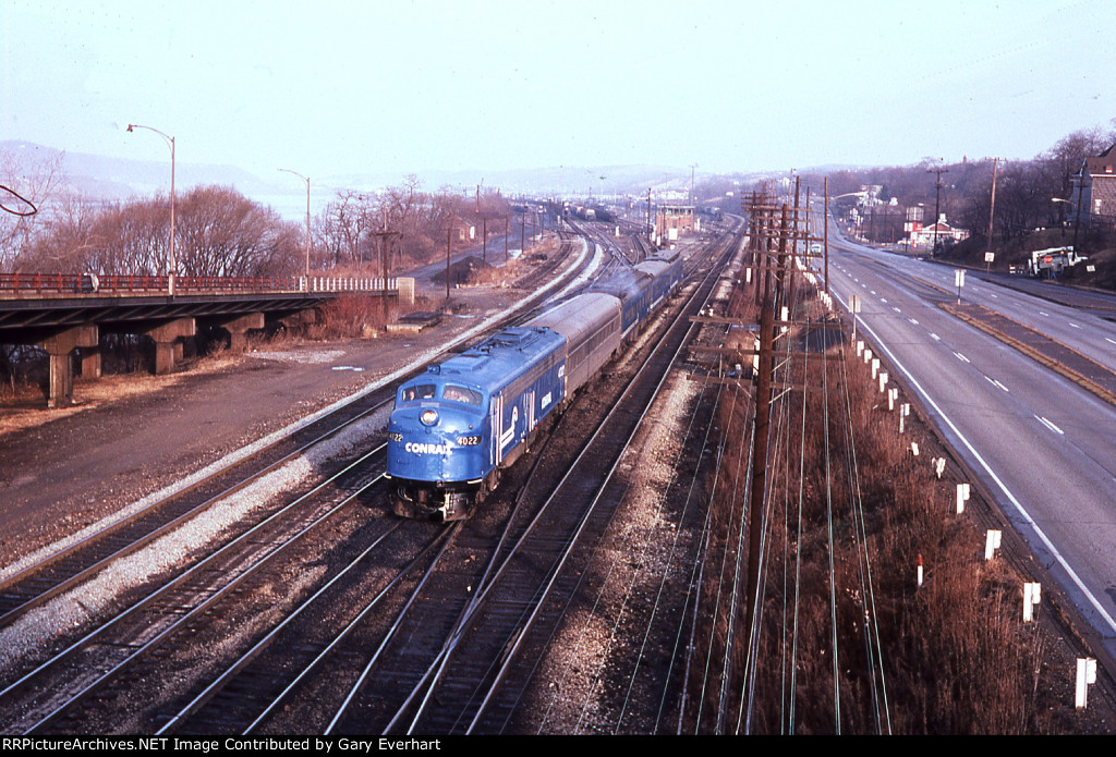 CR E8A 4022 - CR President's Train